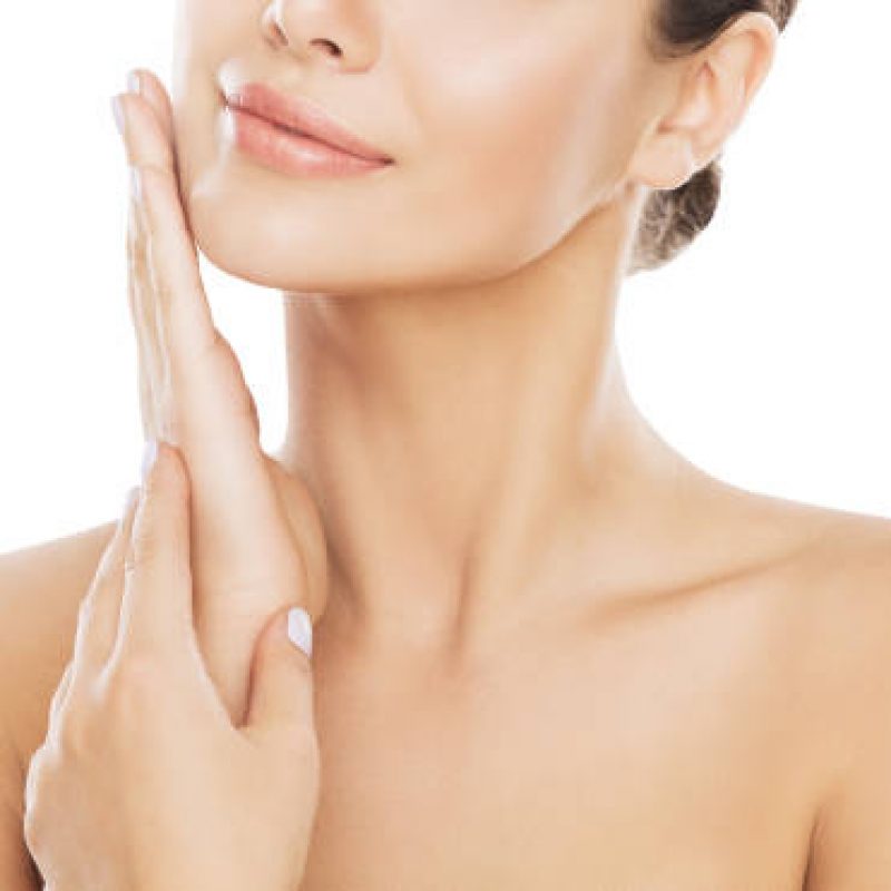 Mengatasi Leher Hitam dengan Cara Mudah